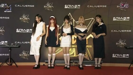 NewJeans、「契約解除通知」後初公の場 [第1回KGMAレカペ] - デバク