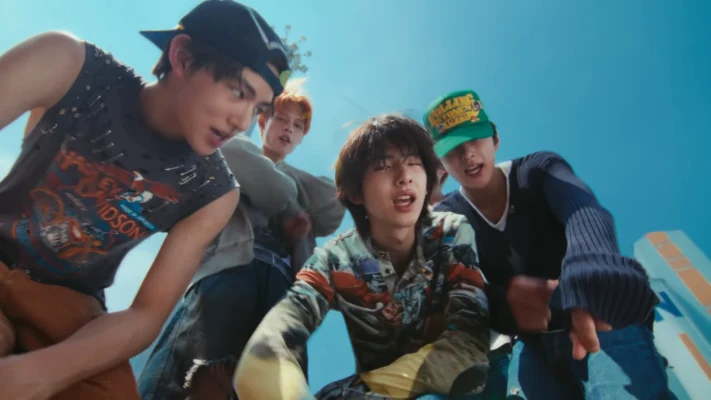 HYBE新グル「CORTIS」、初MV公開！ プレデビュー曲「GO!」 - デバク